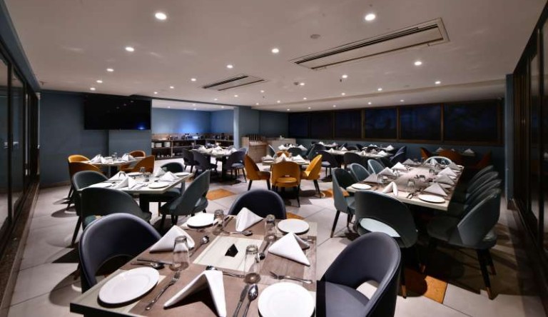 Book Splendid Holiday At Goa with Amara Grand Inn Calangute, Goa | DPauls